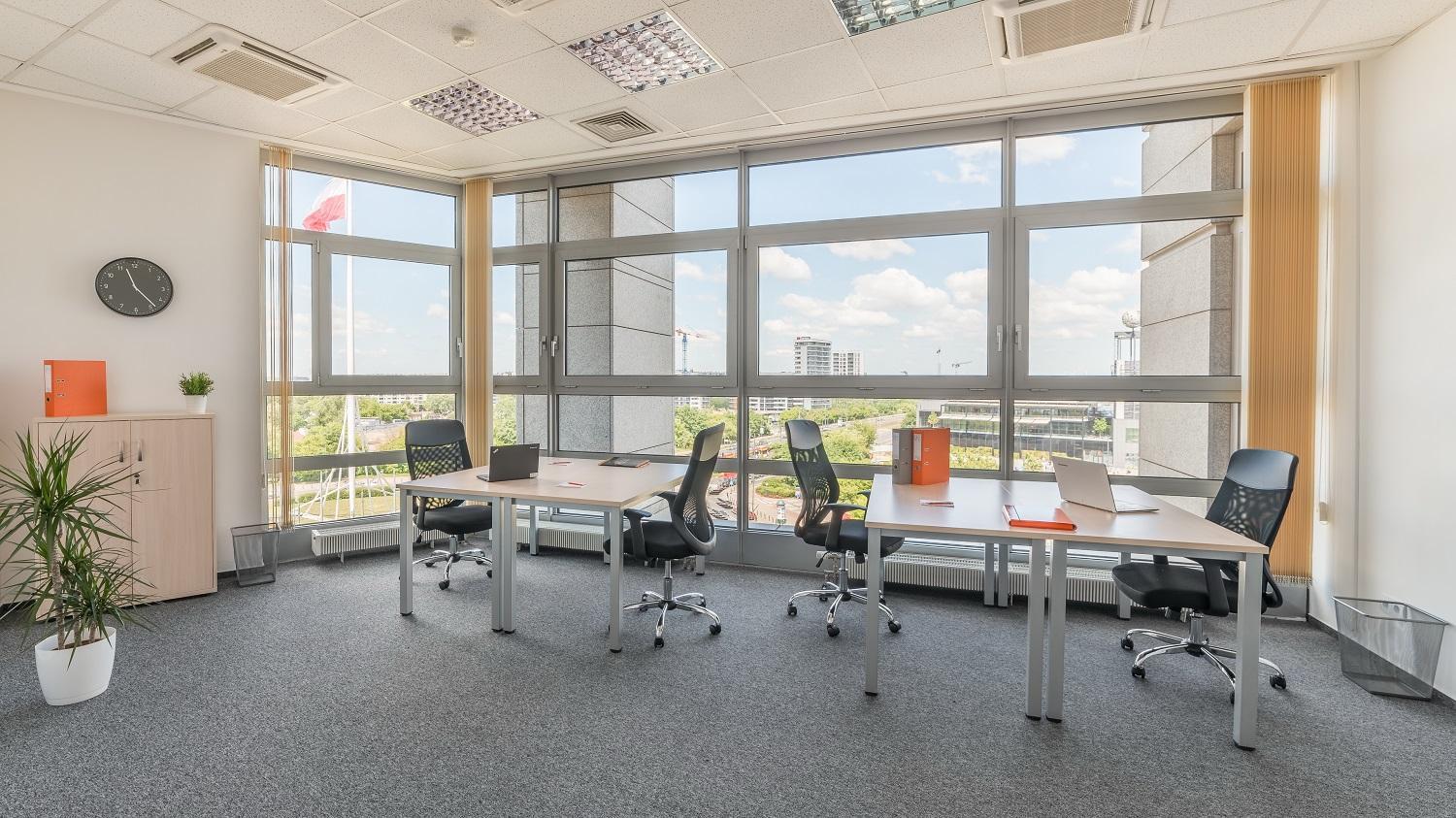 Biura iDid Babka Tower, Aleja Jana Pawła II 80, Warszawa | ShareSpace